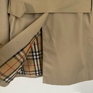 Burberry | Jackets & Coats | Burberry Single Breasted Trench Coat Nova ...